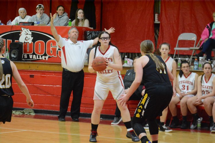 Cabaniss a senior leader for Lady Bulldogs | News, Sports, Jobs - The ...